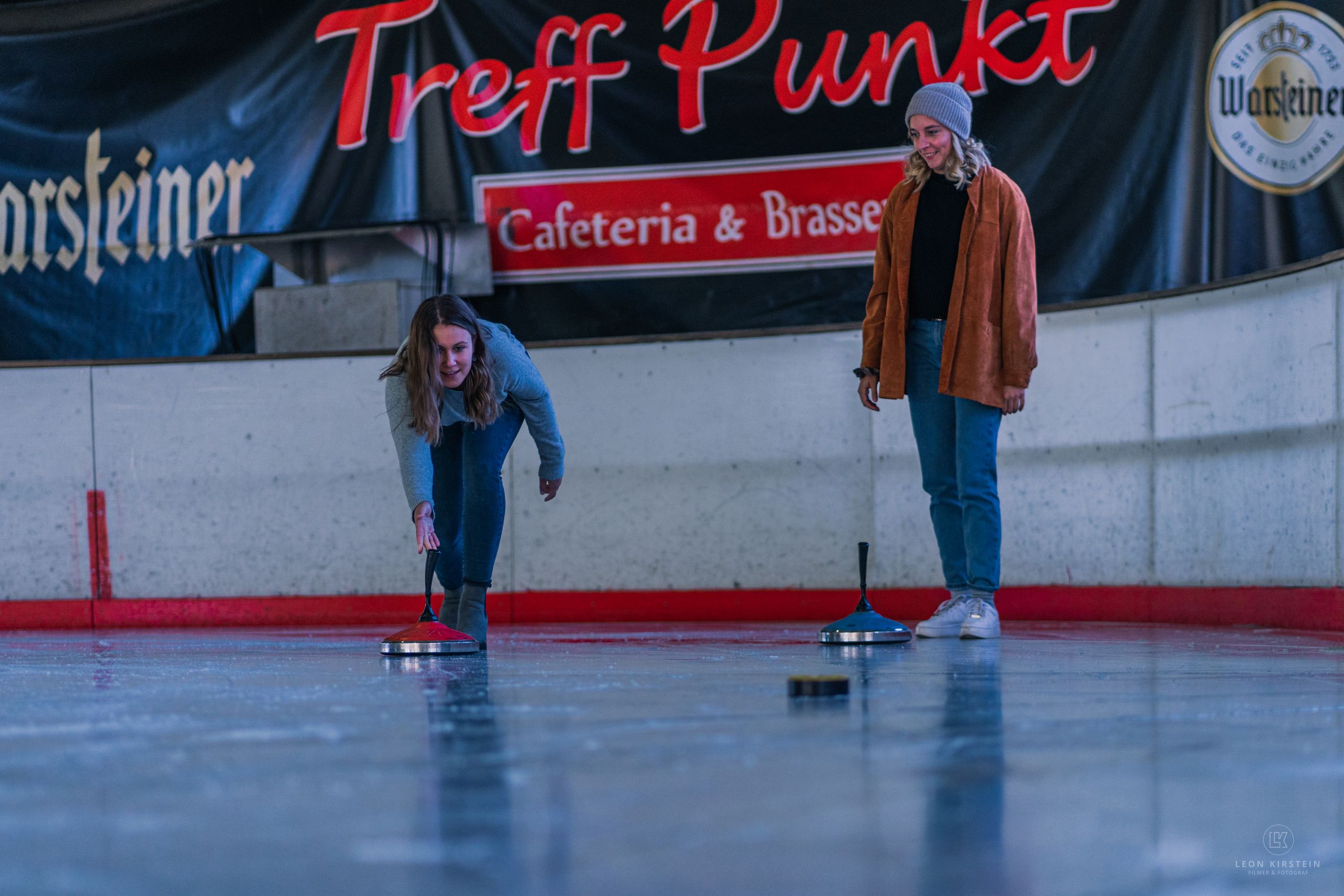Eisstockschießen in der Eissporthalle Willingen